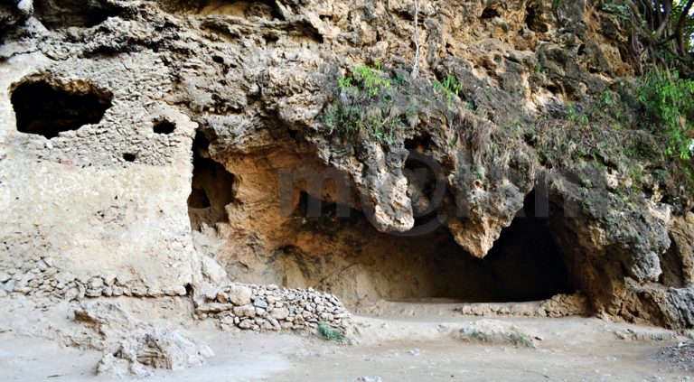 Shah Allah Ditta Caves - Destination Pakistan Guide